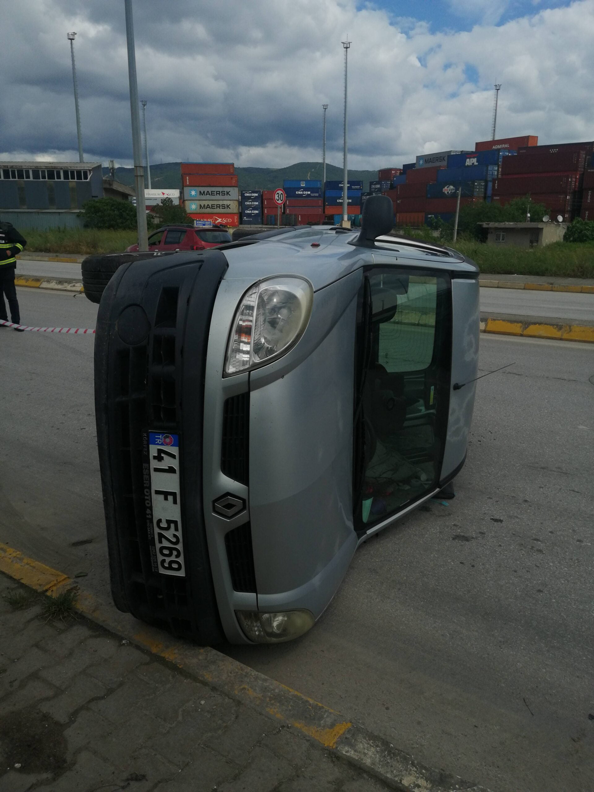 Rollover Accident - How to Prevent? What to Do?